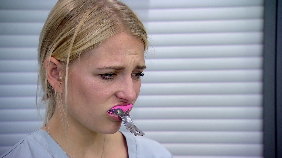 Wer befreit Shayenne? (Video) - Krass Schule - Die jungen Lehrer - RTLZWEI