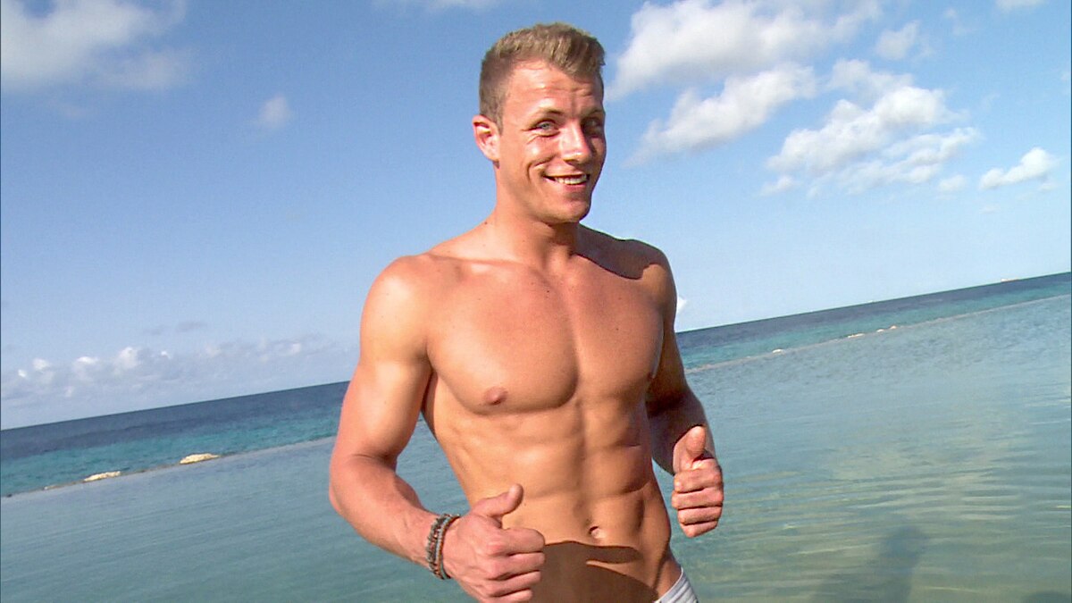 Episode 0054 | Episode 0024 - Next, Please! - RTLZWEI