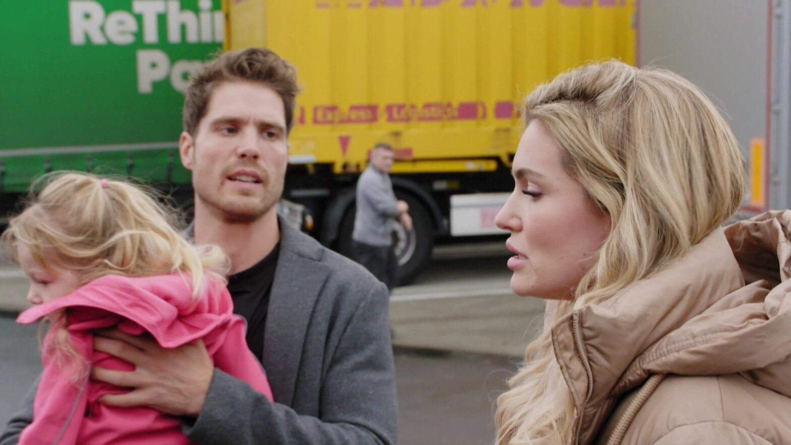 Sherin muss ins Krankenhaus (Video) - Köln 50667 - RTLZWEI