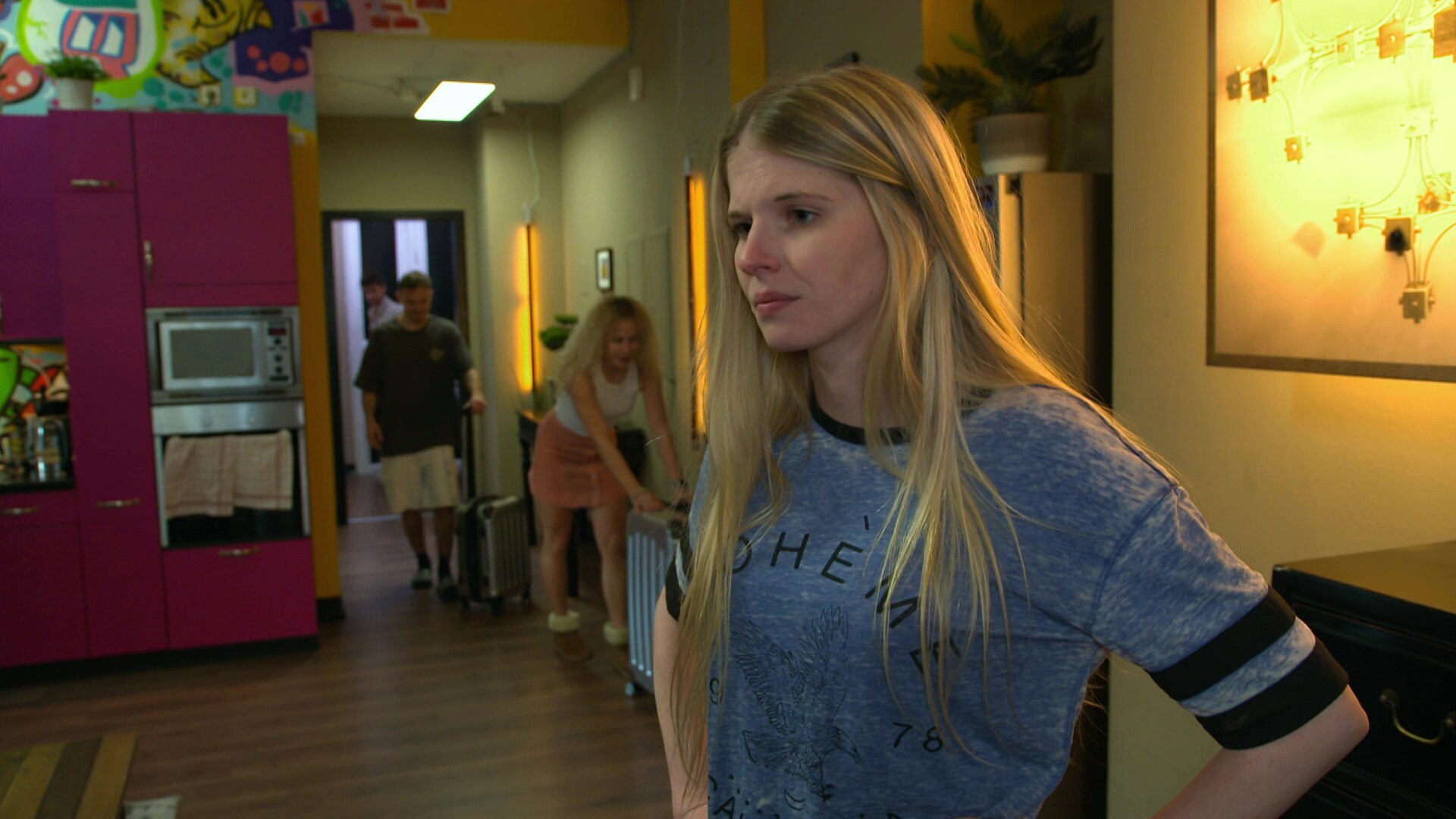 OMG: Sascha zieht ein! (Video) - Berlin - Tag & Nacht - RTLZWEI