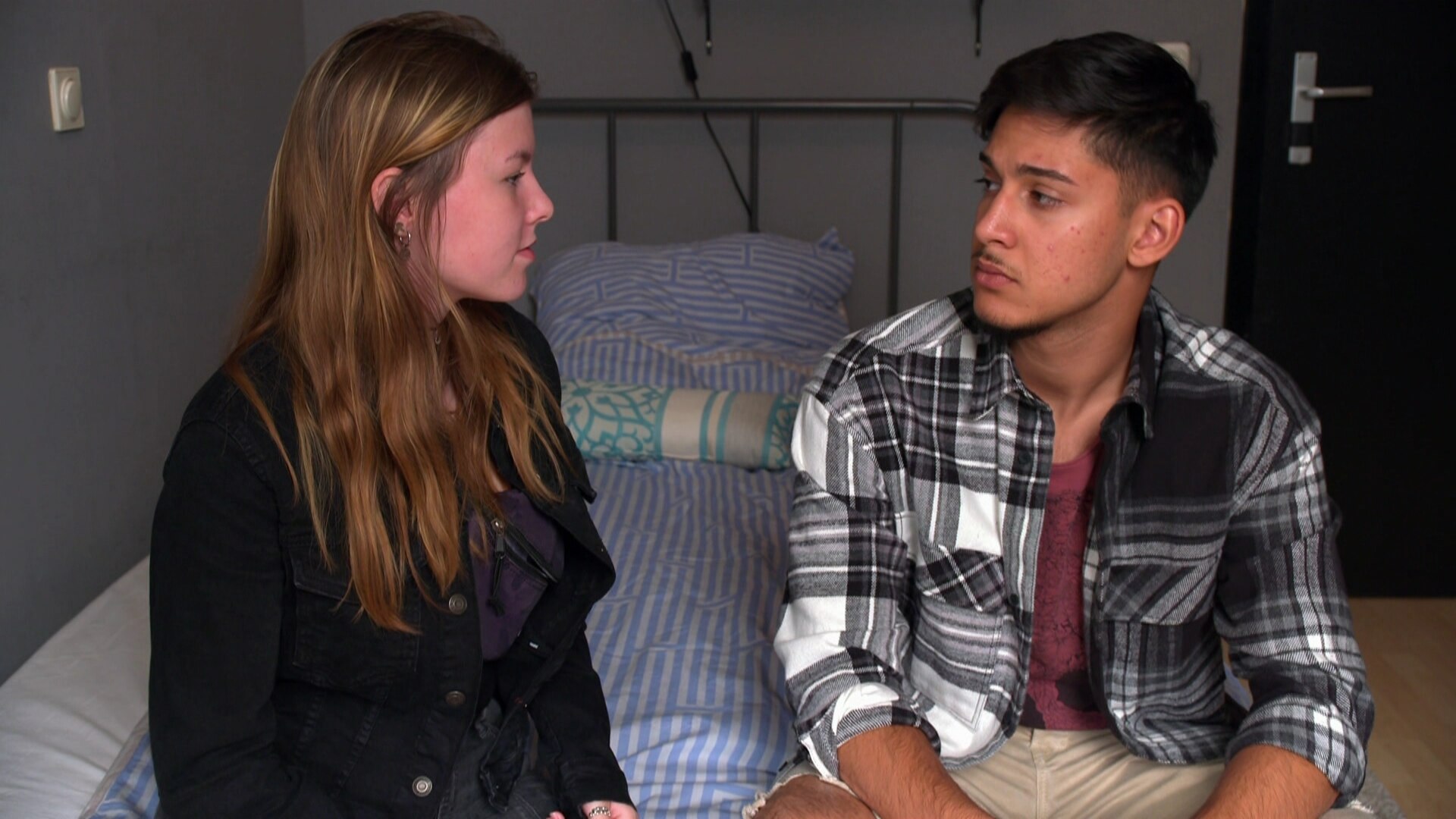 Sina möchte keine ernsthafte Beziehung (Video) - Berlin - Tag & Nacht - RTLZWEI