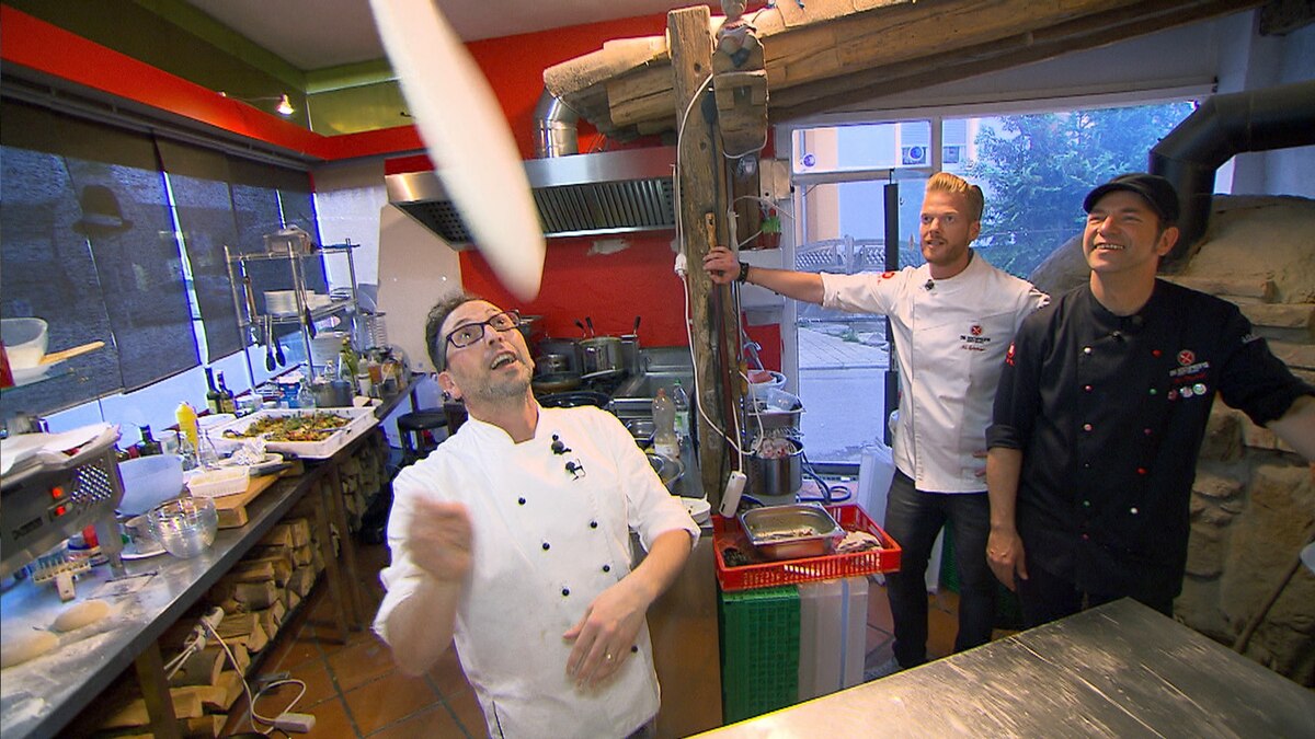 Interviews... - Die Kochprofis - Einsatz am Herd - RTLZWEI