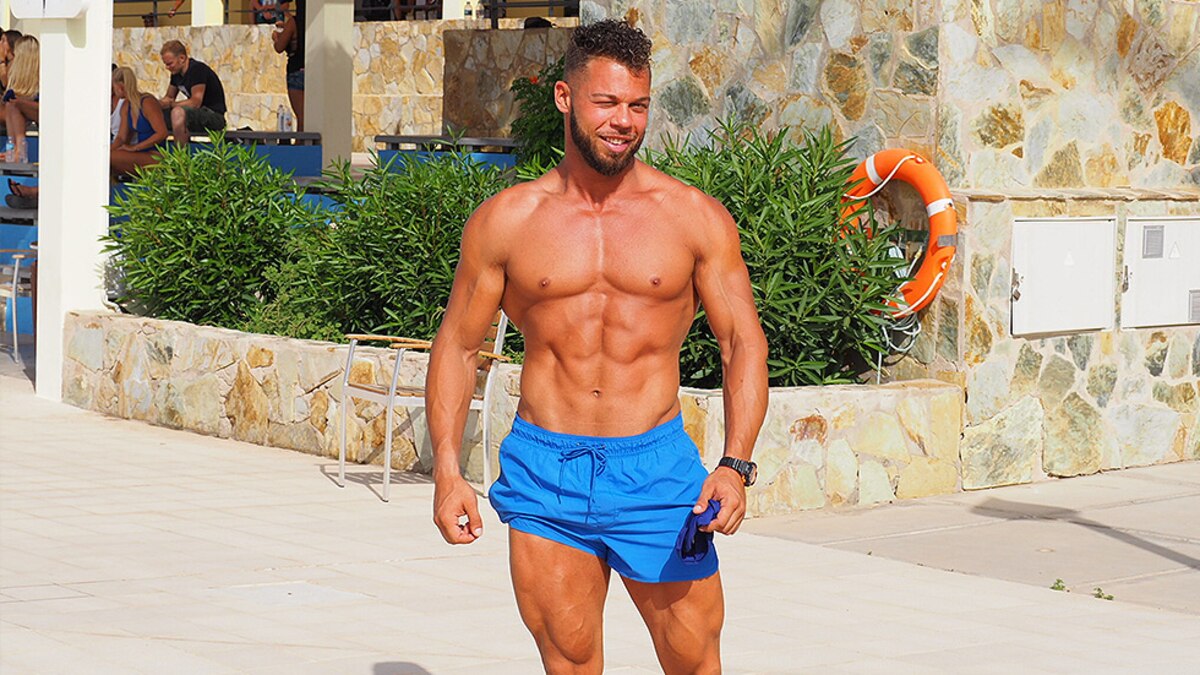 Alex gewinnt erste Staffel von "Workout"! - Workout - Muskeln, Schweiß ...