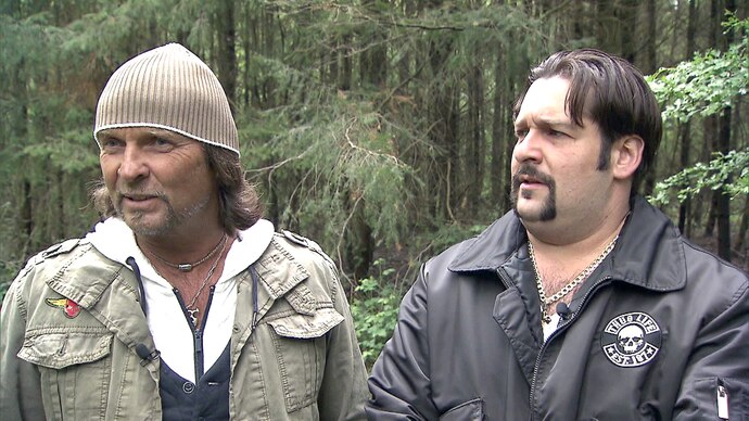 Ich glaub ich steh im Wald | Hoch hinaus - Privatdetektive im Einsatz ...