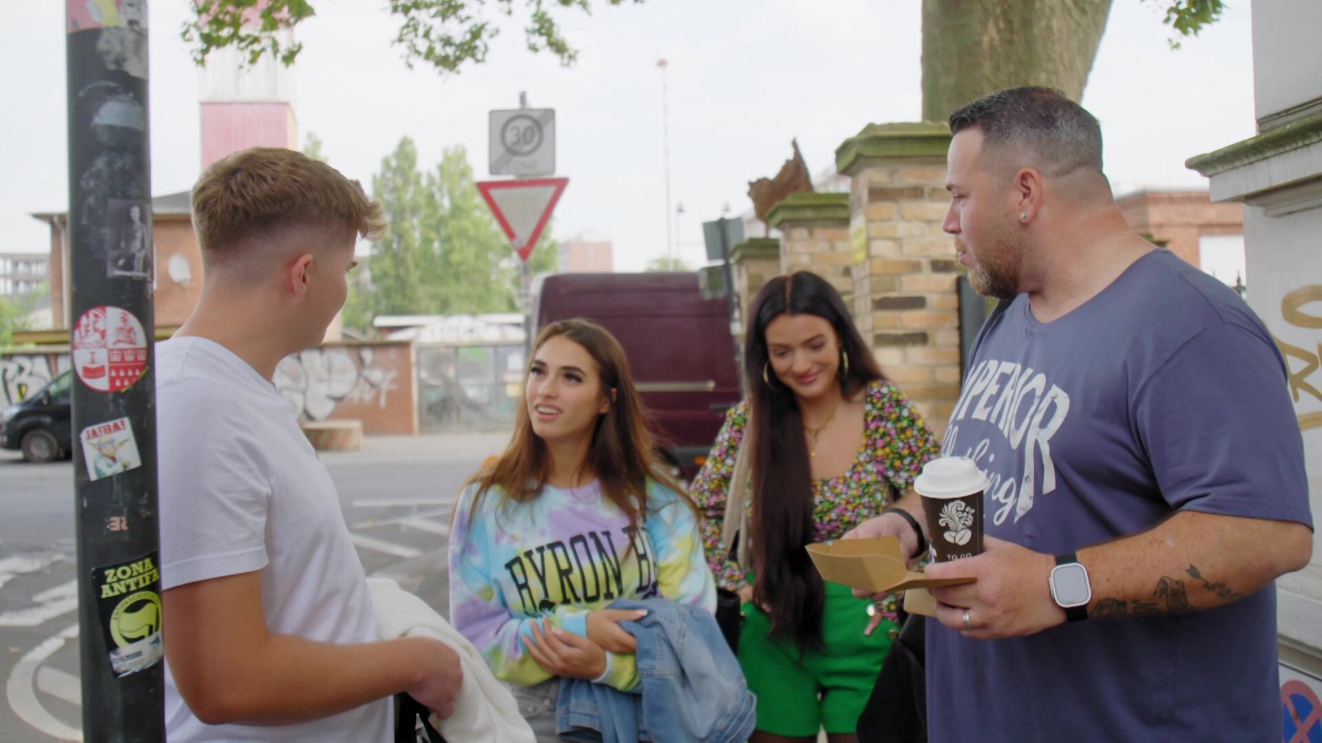 Max ist in Elif verliebt?! (Video) - Köln 50667 - RTLZWEI