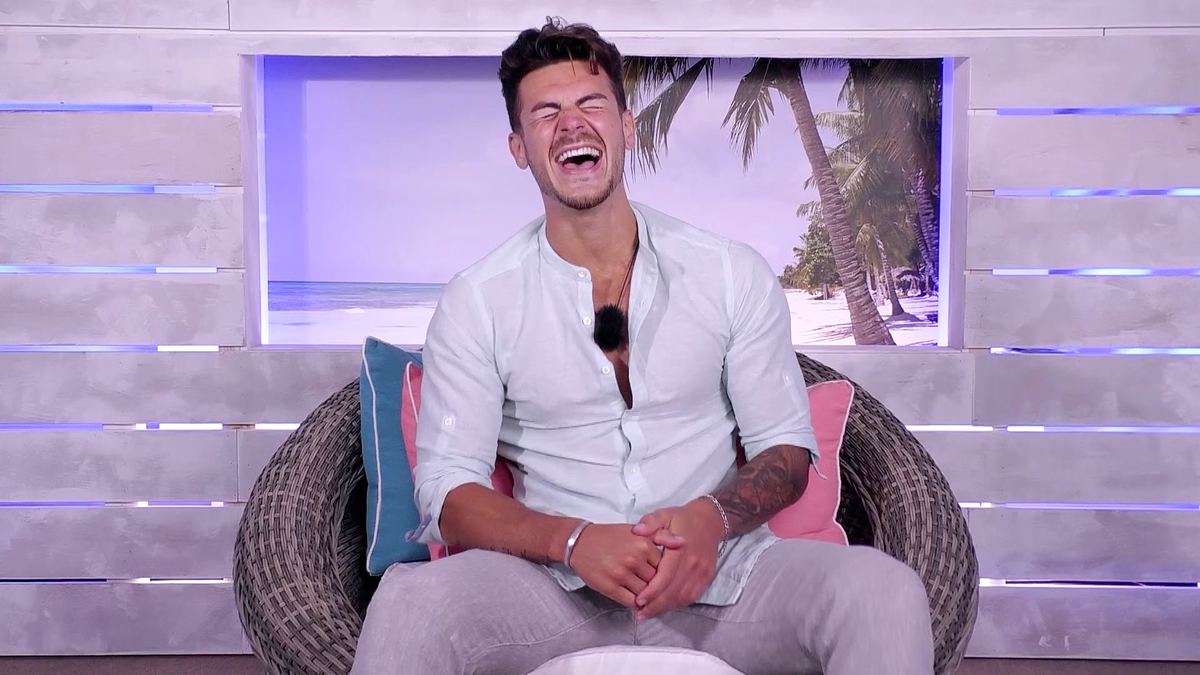 No need zu hyperventilieren - Der Islander Slang (Video) - Love Island ...