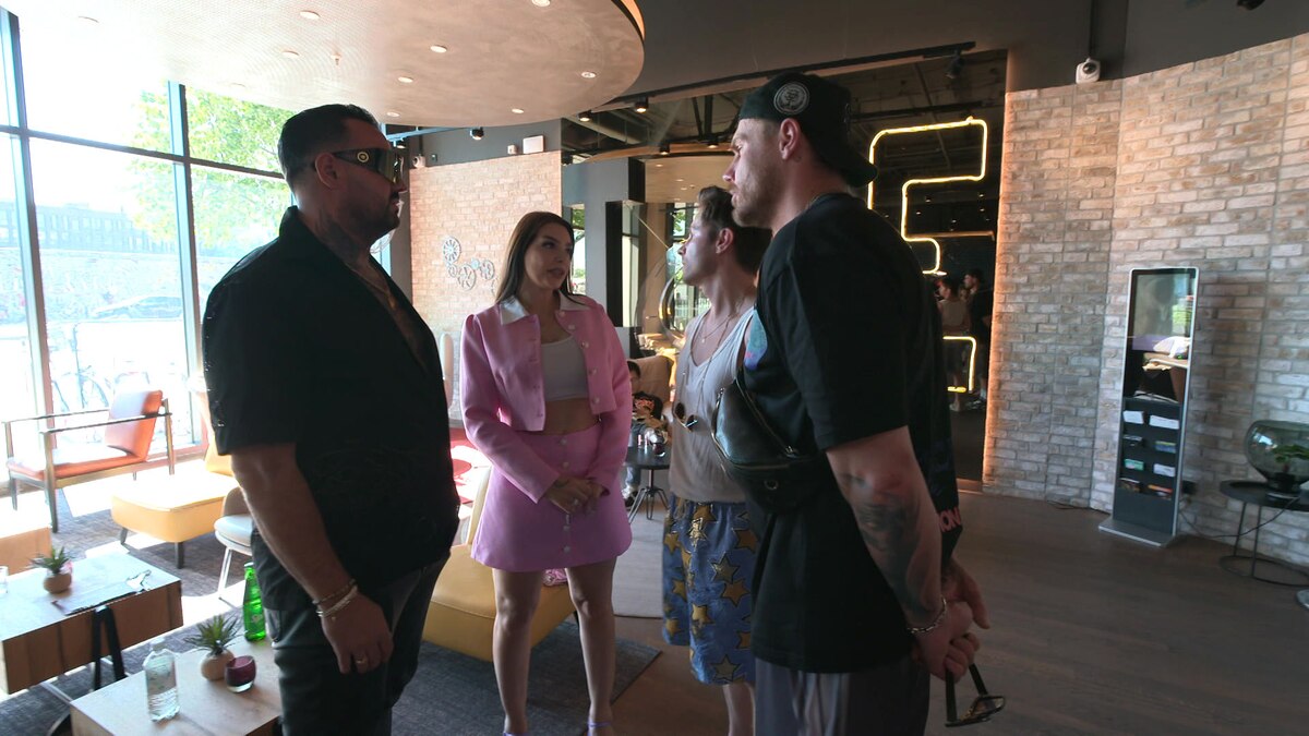 Eine Nacht mit Cosimo - B:REAL - Echte Promis, echtes Leben - RTLZWEI