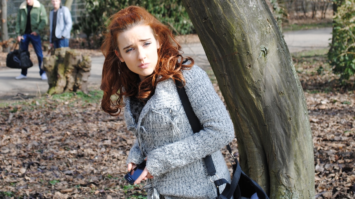 Nicht standesgemäß - Hilf mir! Jung, pleite, verzweifelt... - RTLZWEI