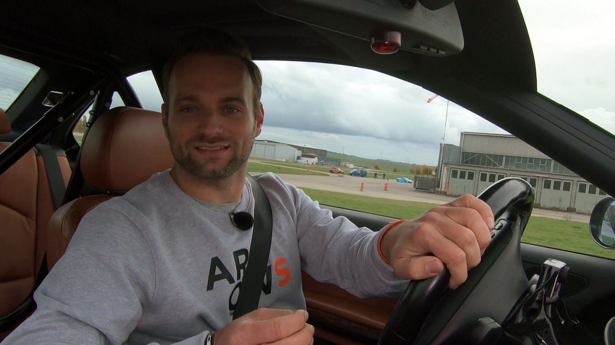 Philipp Kaess im BMW M3 (E46) (Folge 533) (Video) - GRIP - Das Motormagazin - RTLZWEI