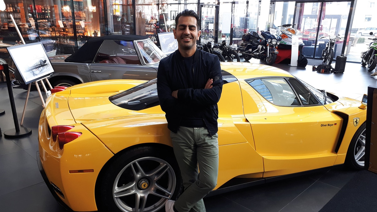 Hamid sucht limitierten Ferrari (Folge 514) (Video) - GRIP - Das ...