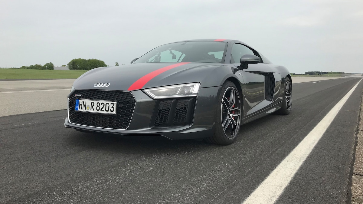 Audi R8 V10 RWS: Männerauto und Drift-Waffe (Folge 463) (Video) - GRIP ...