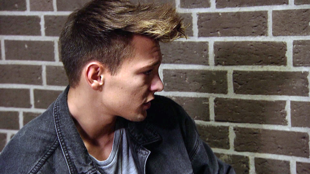 Maria lässt Lukas abblitzen (Video) - Krass Schule - Die jungen Lehrer ...