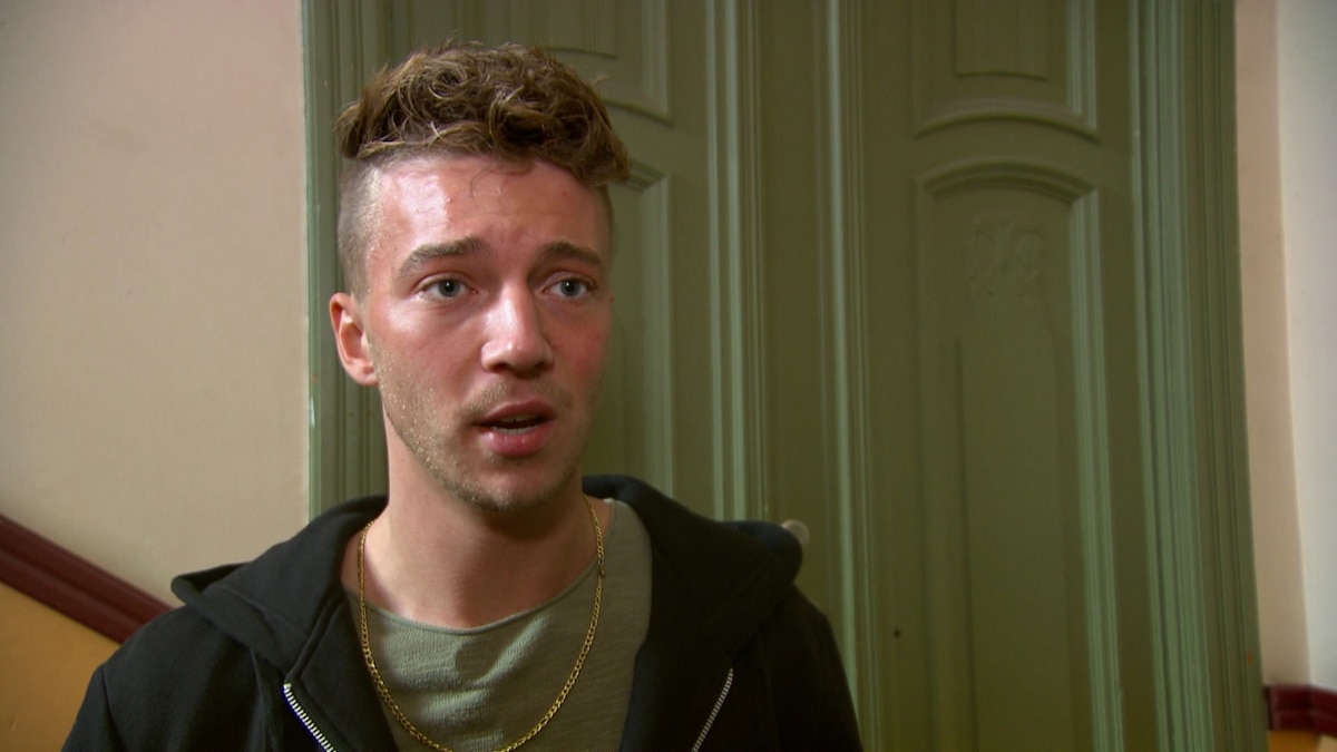 Connor hat von Aaron erfahren! (Video) - Berlin - Tag & Nacht - RTLZWEI