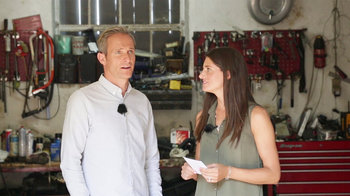 Fragengewitter: Cyndie Allemann und Matthias Malmedie (Video) - GRIP ...