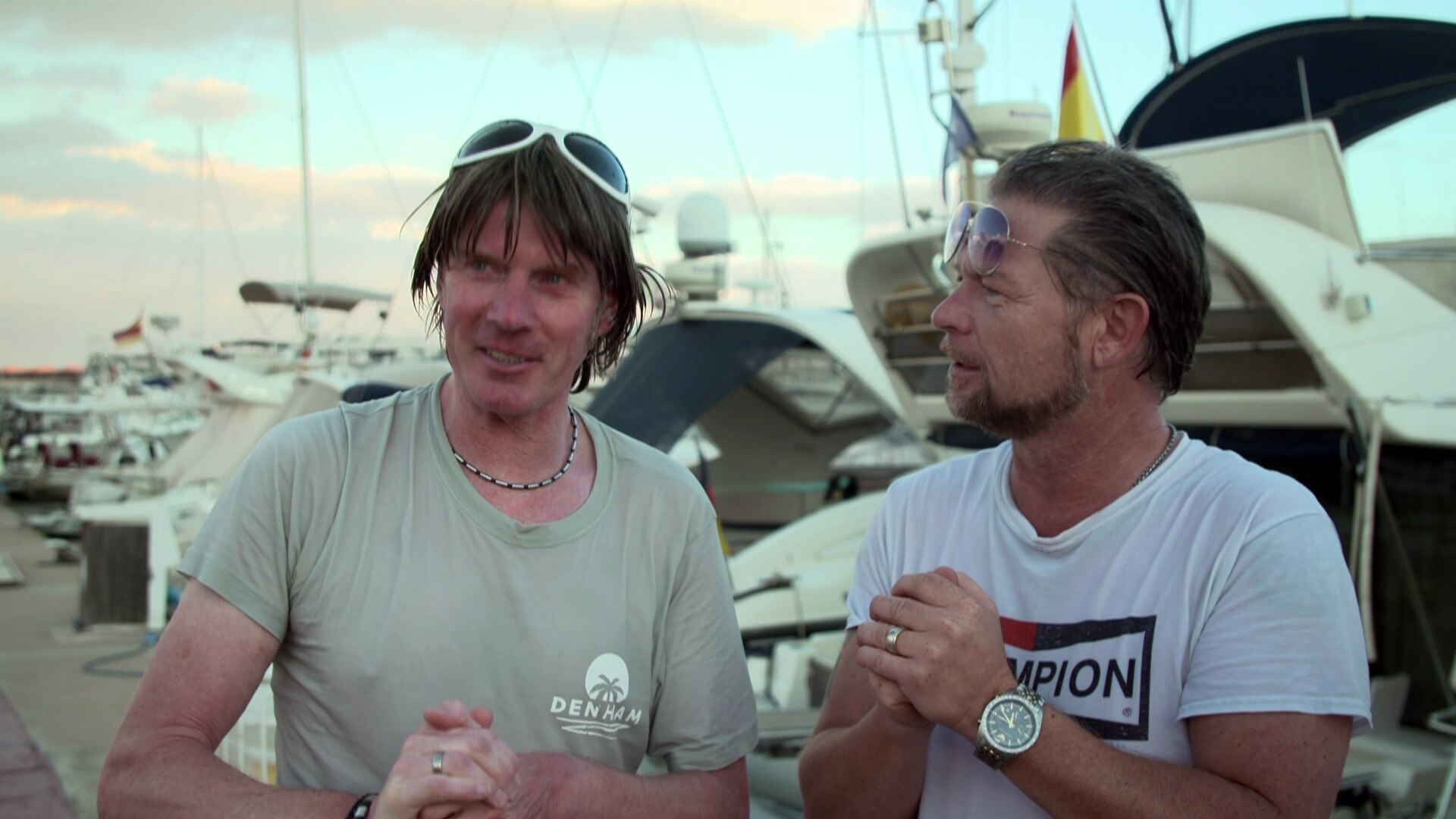 IRRE: Sportwagen flitzt übers Meer?! (Folge 589) (Video) - GRIP - Das ...