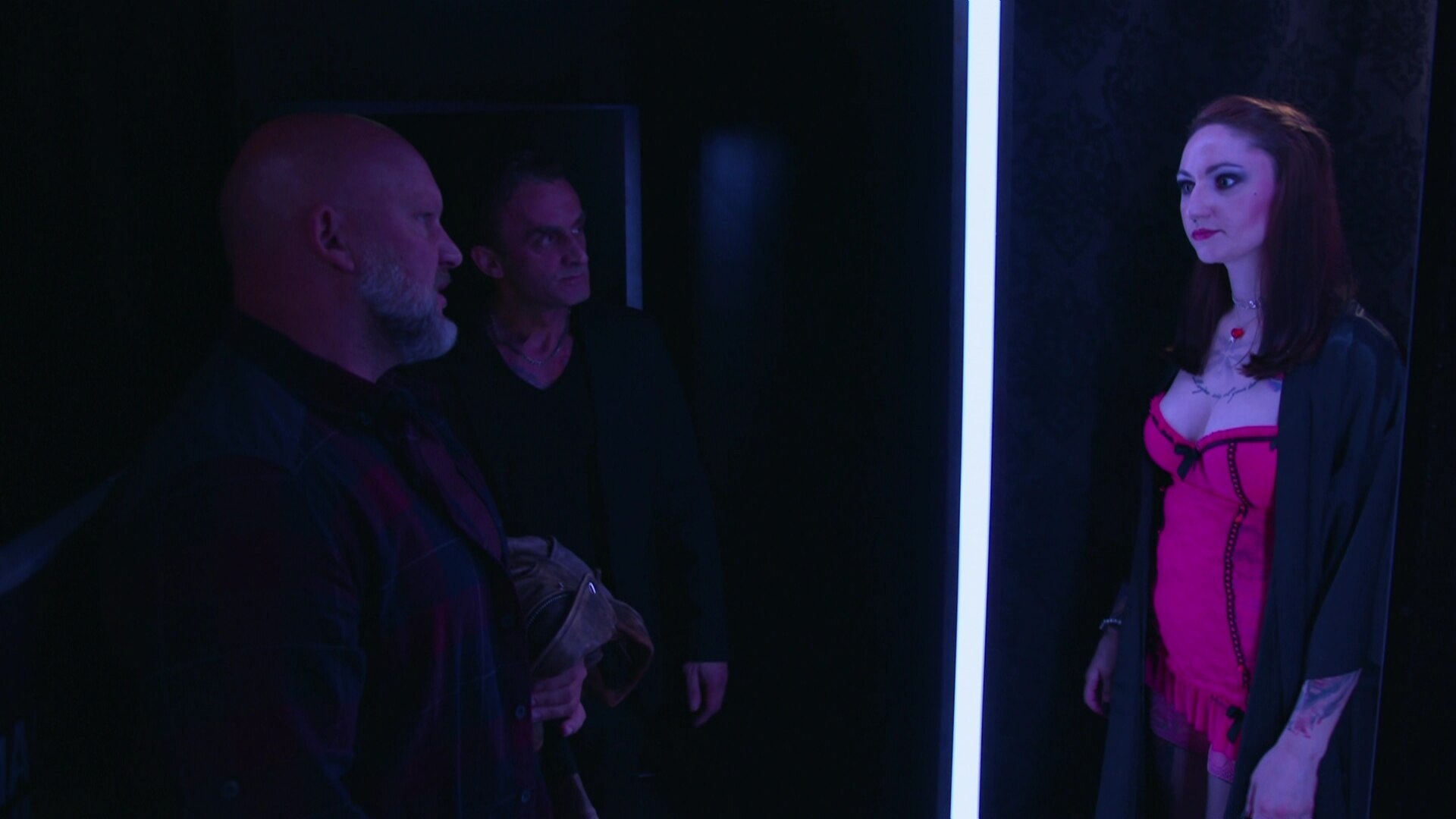 Joe und Siggi stellen weiter Fragen (Video) - Berlin - Tag & Nacht - RTLZWEI