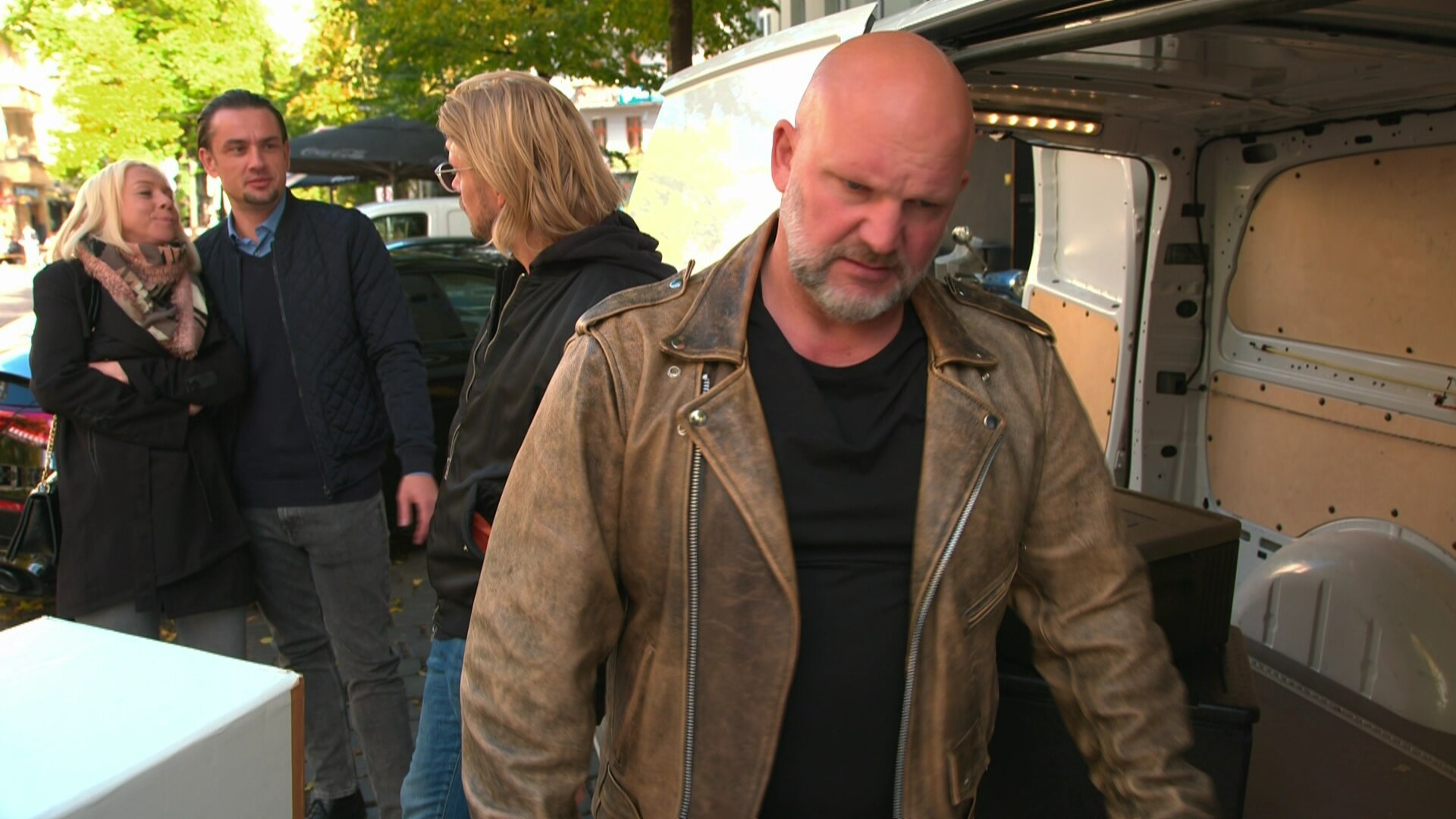 Joe traut René nicht über den Weg (Video) - Berlin - Tag & Nacht - RTLZWEI