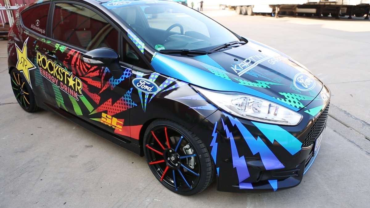 Jens Kuck Backstage: Auch Biker haben getunte Autos (Video) - GRIP ...