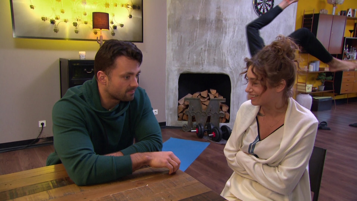 Soll Milla das Matrix kaufen? (Video) - Berlin - Tag & Nacht - RTLZWEI