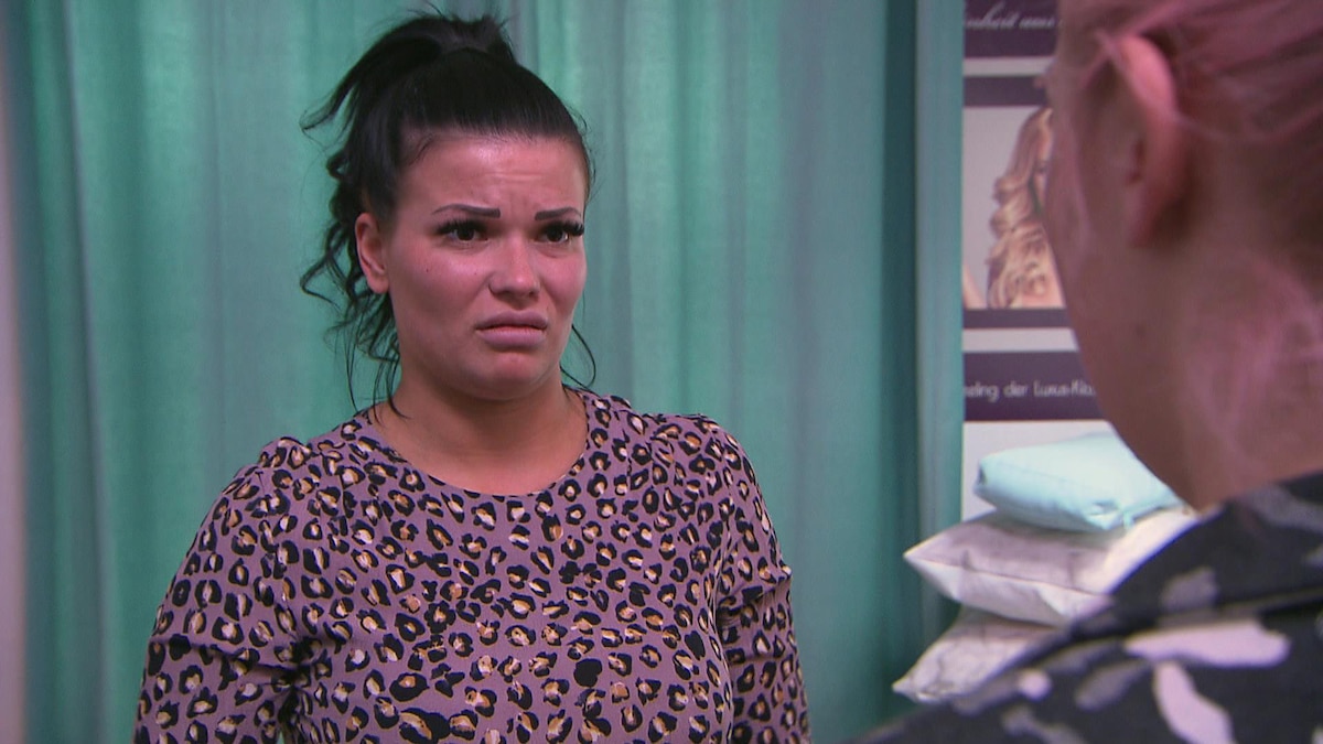 Paula und Mandy wieder vereint? (Video) - Berlin - Tag & Nacht - RTLZWEI