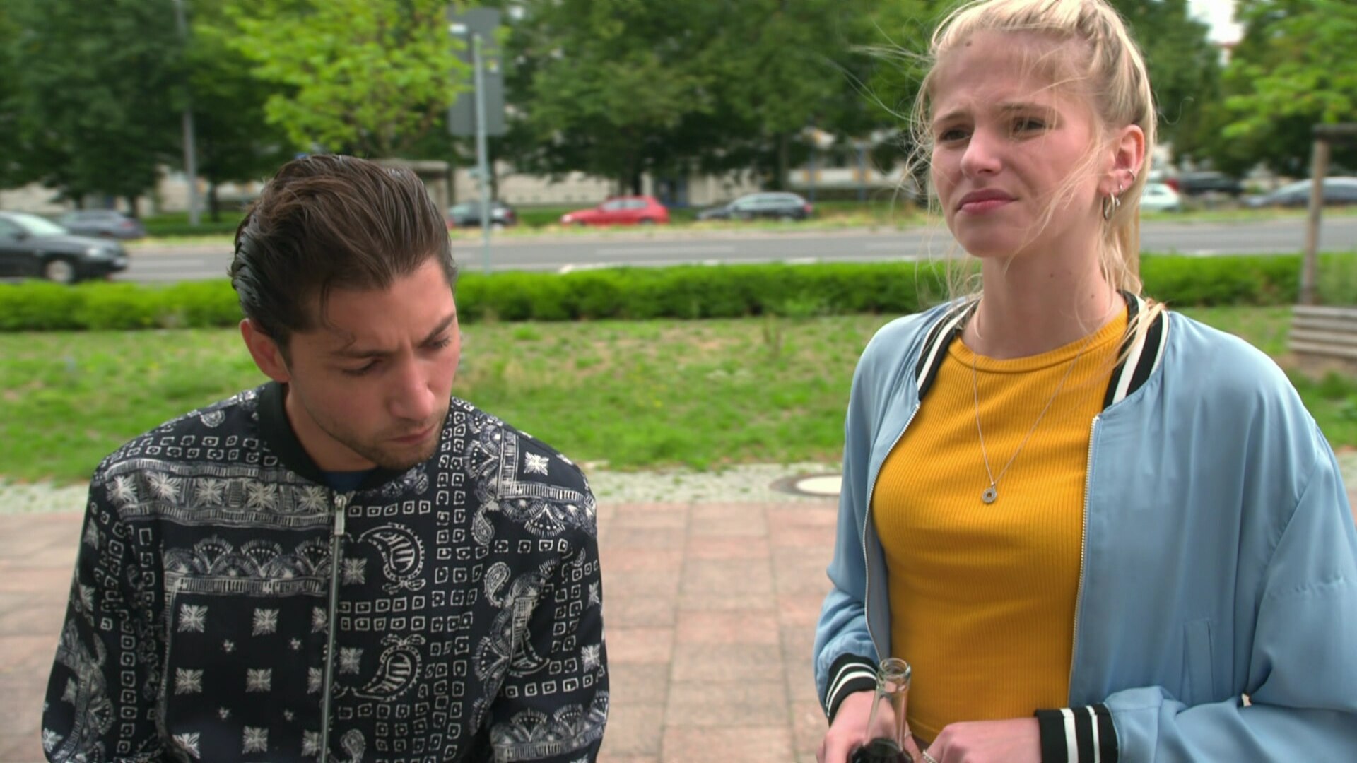 Kann Toni Connor und Liz vertrauen? (Video) - Berlin - Tag & Nacht ...