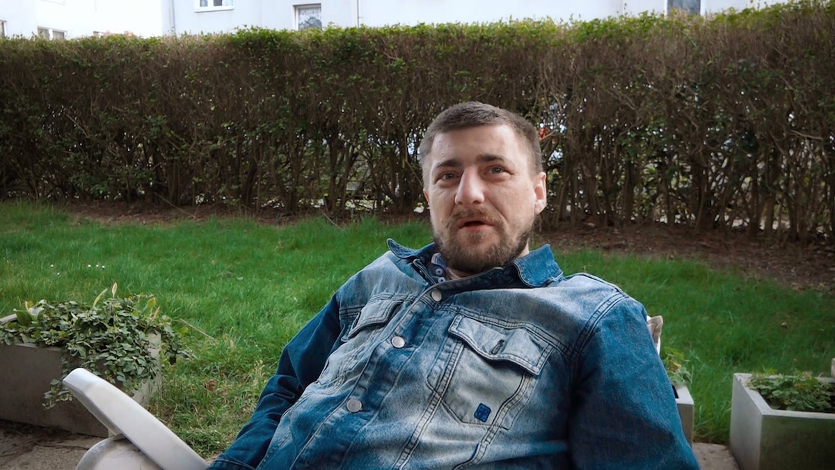 Düsseldorf (1) - Hartz und herzlich - RTLZWEI