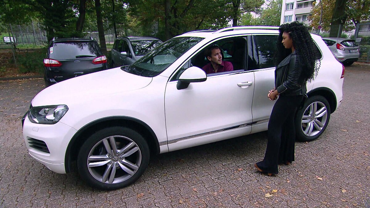 Maria lässt sich auf den Musikprodzenten ein (Video) - Krass Schule ...