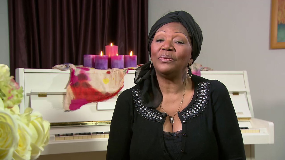 Boney M. - Interview - Liz Mitchell (Video) - Pop Giganten - RTLZWEI