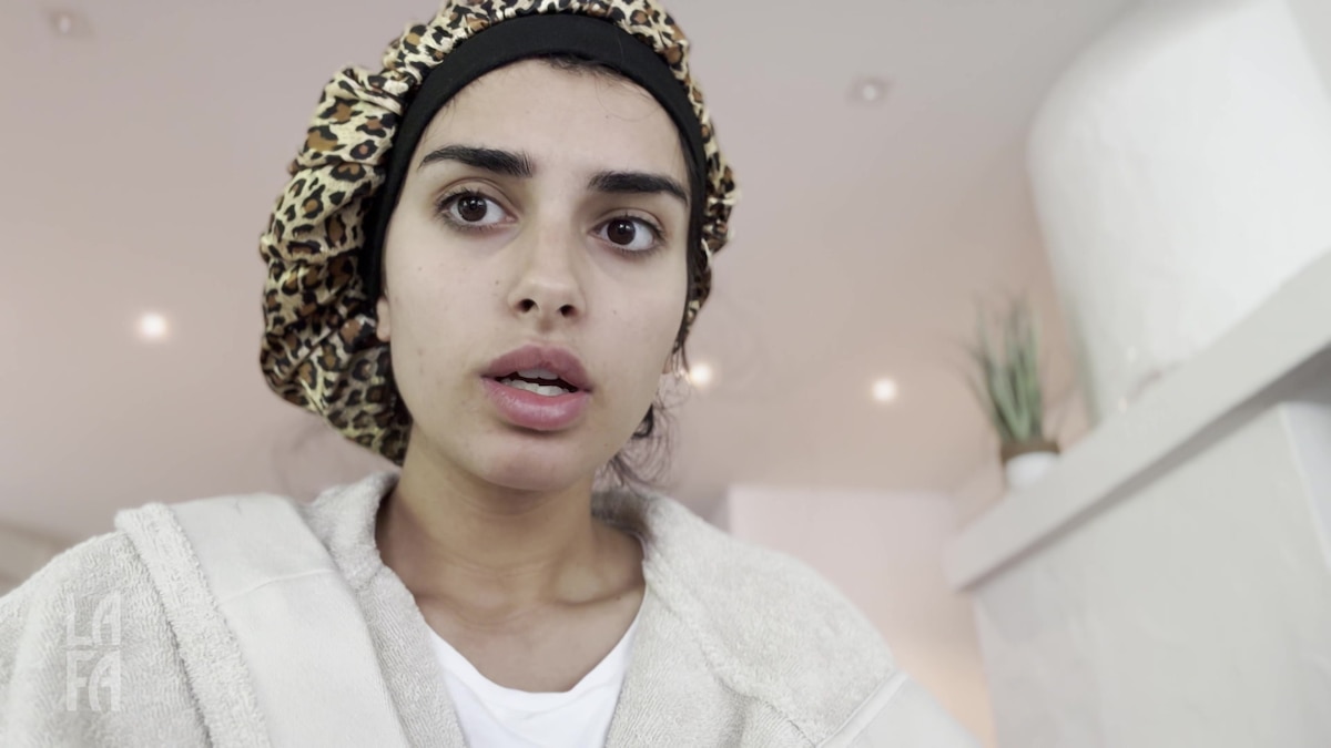 Jetzt ist auch Sara sauer! - La Familia - House of Reality - RTLZWEI