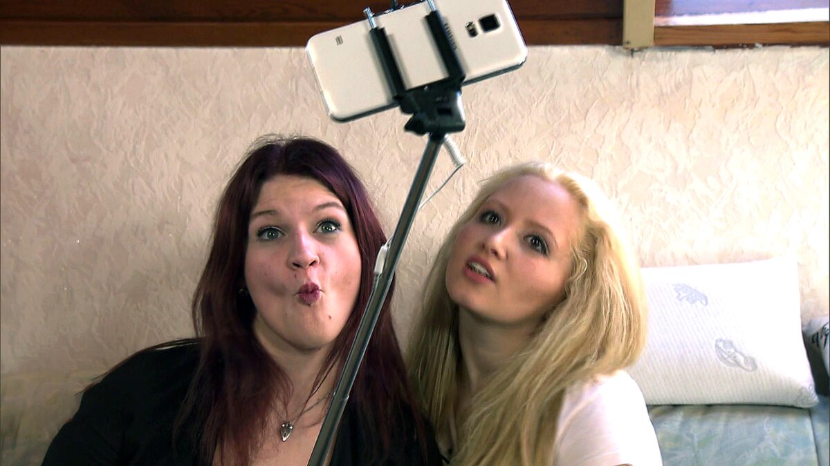 Erpresst mit Selfies - Hilf mir! Jung, pleite, verzweifelt... - RTLZWEI