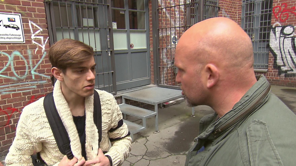 Malte ist Joe ein Dorn im Auge (Video) - Berlin - Tag & Nacht - RTLZWEI