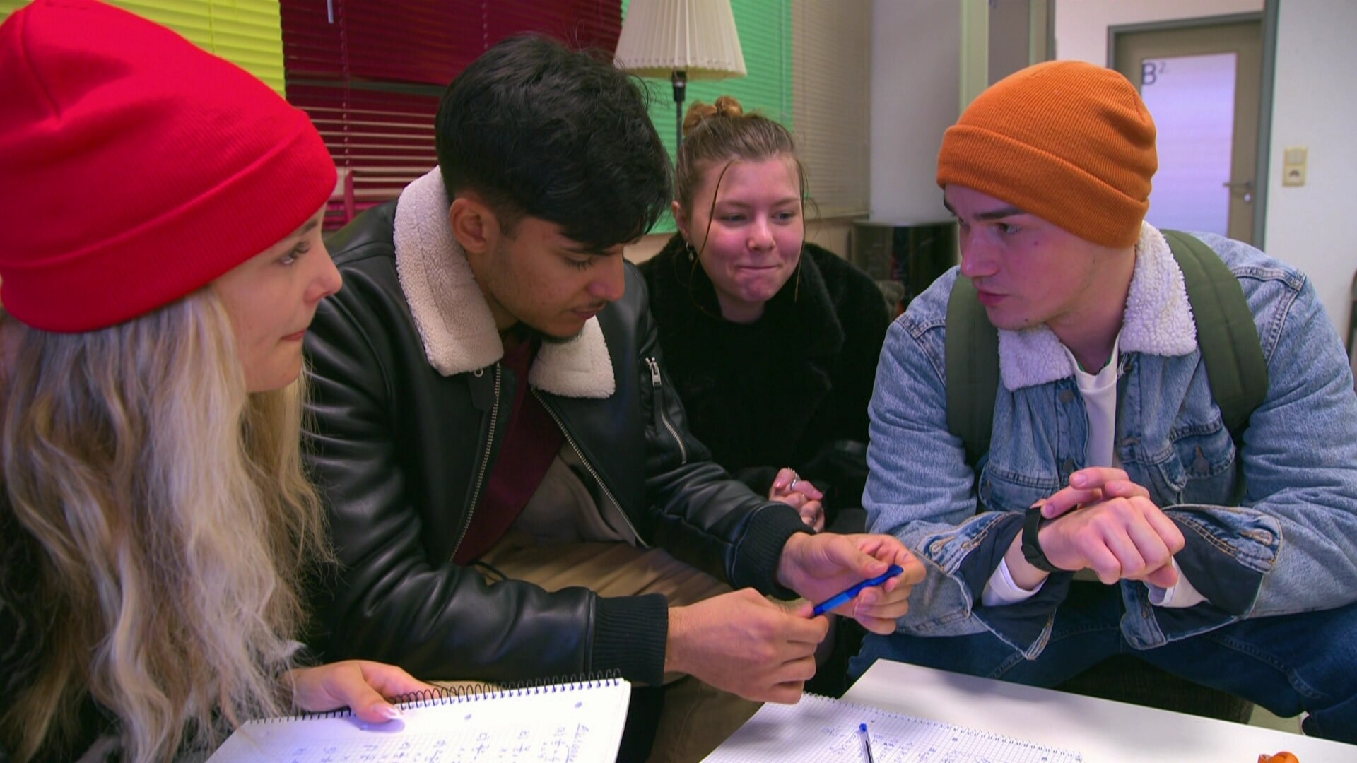 Ein Geschenk für Jonas (Video) - Berlin - Tag & Nacht - RTLZWEI